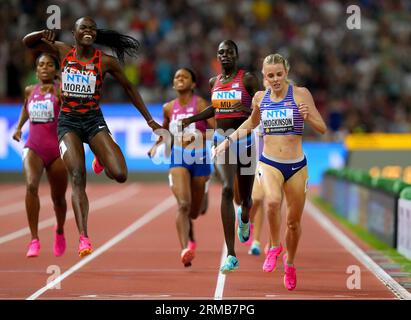 Mary Moraa winning in the 800 meters at the World Athletics ...