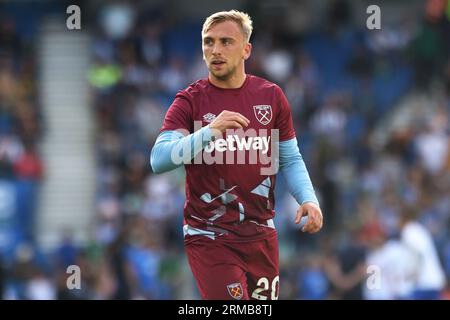 Jarrod Bowen of West Ham United celebrates win at full time during the ...