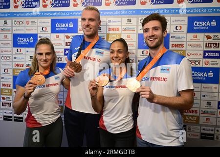 Matěj KRSEK,Tereza PETRŽILKOVÁ,Patrik ŠORM Lada VONDROVÁ in the 4x400 m ...