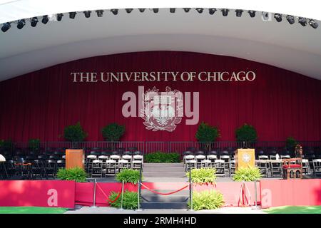 CHICAGO, IL -1 JUNE 2023- Graduation preparations on the Gothic campus ...
