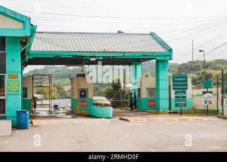 The Belizean border crossing station at the land border with Guatemala ...