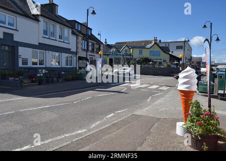 Mallaig village centre ,Scotland Stock Photo - Alamy