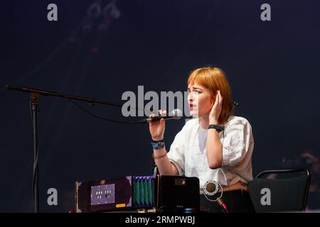 Radie Peat of Irish Folk band LANKUM on Mountain Stage at Green Man ...
