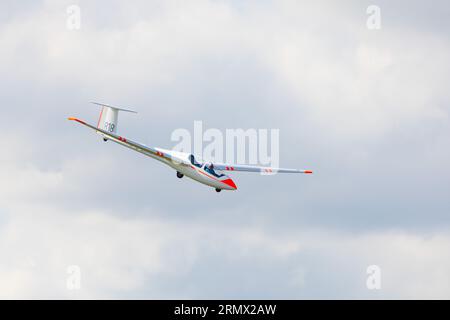 Alexander Schleicher Kaiser, ASK21 glider flying inverted during an ...