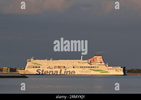 The Stena Line Ferry arrives in Harwich UK Stock Photo - Alamy