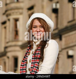 NEW YORK - NOVEMBER 27: Miley Cyrus attends the 82nd Annual Macy's ...