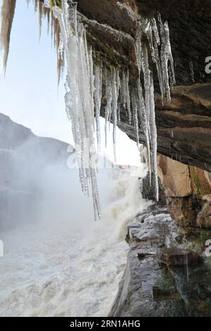 The icicle scenery at the Hukou Waterfall on the Yellow River in Jixian ...