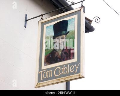 The Tom Cobley Tavern inn sign at Streyton, Devon Stock Photo - Alamy