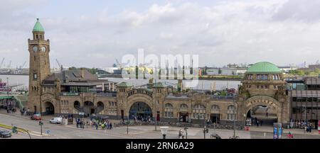 Panorama photo gauge tower, clock tower, St. Pauli Landungsbruecken ...