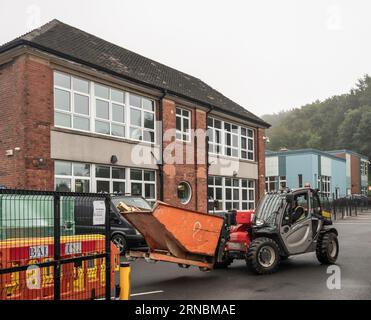 Abbey Lane Primary School, Sheffield. New build extension of classrooms ...