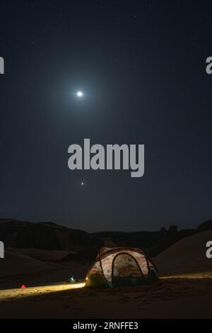 Night in the Sahara desert of Tadrart rouge tassili najer in Djanet ...