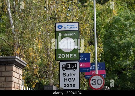 ULEZ camera warning sign. Transport for London, TfL, ANPR camera ...