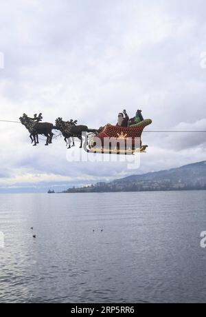 (181222) -- MONTREUX (SWITZERLAND), Dec. 22, 2018 -- A Santa Claus ...