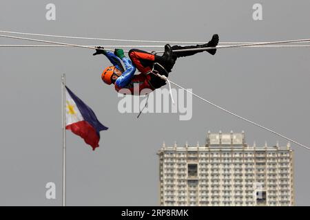 (190314) -- MANILA, March 14, 2019 -- Fire volunteers participate in ...