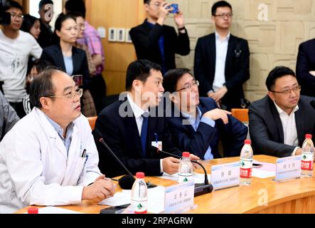 (190510) -- HEFEI, May 10, 2019 (Xinhua) -- Medical staff of the Shitai ...