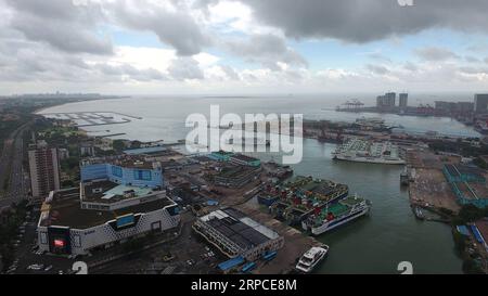 (190702) -- HAIKOU, July 2, 2019 -- Photo taken on July 2, 2019 shows ...