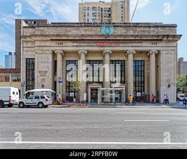 Upper West Side: Walker & Gillette designed East River Savings Bank in ...