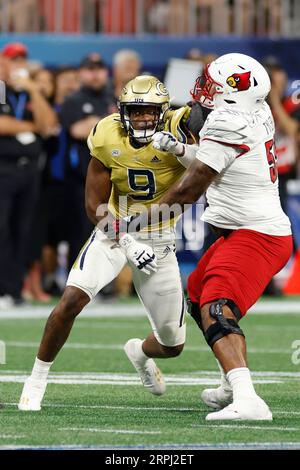 ATLANTA, GA - SEPTEMBER 01: Georgia Tech Yellow Jackets linebacker Paul ...