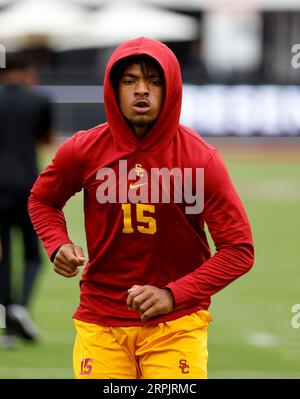 USC Trojans wide receiver Dorian Singer (15) makes a catch against ...