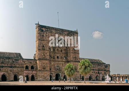 Atala mosque, Jaunpur, India Stock Photo - Alamy