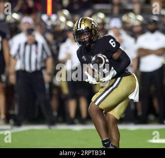 August 26, 2023 - Vanderbilt Commodores quarterback AJ Swann #5 passes ...