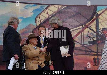 First Flight Society's Rex Peters, aviation pioneer Harry Combs in ...