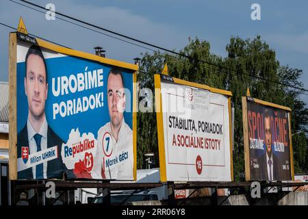 Bratislava, Slovakia. 27th Aug, 2023. Car drives by the election ...