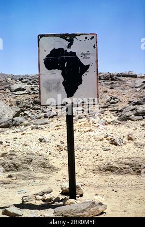 Algeria - Sahara Desert - The trans-Saharan track near Arak Stock Photo ...