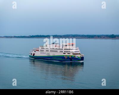 Victoria Of Wight Passenger Ferry. First hybrid energy ferry in England ...
