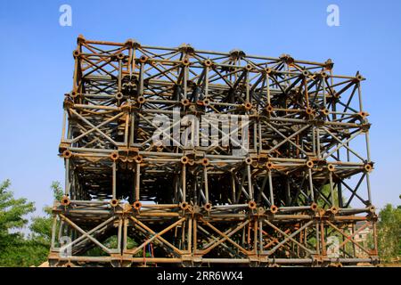 oxidation rust steel framed structure, closeup of photo Stock Photo - Alamy