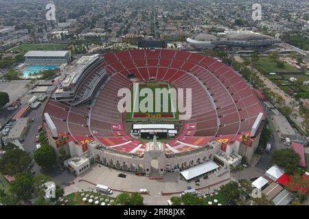 A general view of the Olympic torch and the Los Angeles Memorial ...