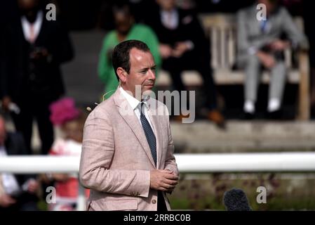 Nick Luck broadcaster Stock Photo - Alamy
