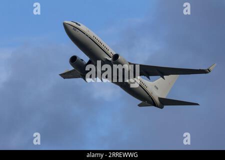 Boeing C40A Clipper military logistics aircraft with US Navy Fleet ...