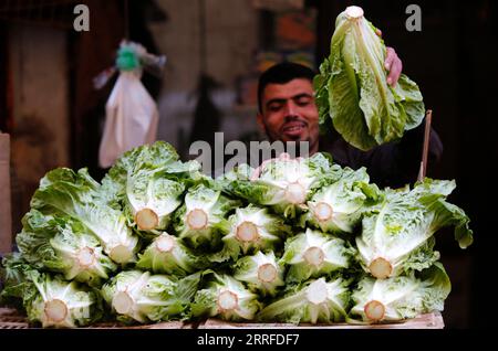 Beirut Lebanon Vegetable Seller Stock Photo - Alamy