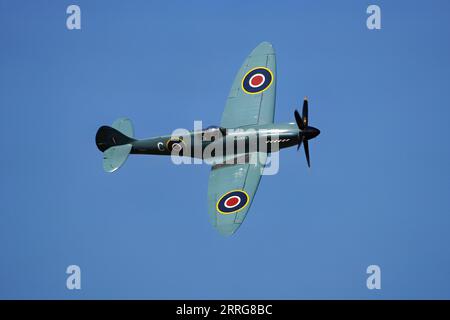 Supermarine Spitfire PS853 owned by Rolls Royce displays at the Cosby ...