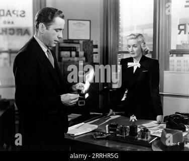 THE MALTESE FALCON, Lee Patrick, Humphrey Bogart, 1941 Stock Photo - Alamy