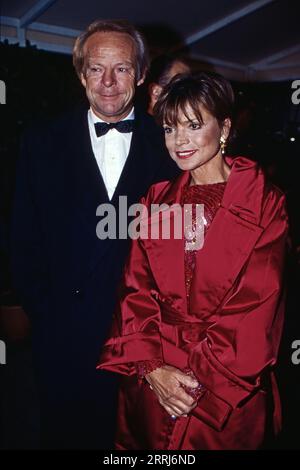 Schauspielerin Uschi Glas mit Bernd Tewaag beim Deutschen Filmball am 15.01.1980 in München ...