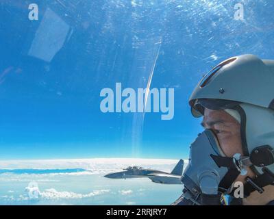 220807 -- NANJING, Aug. 7, 2022 -- Warplanes of the Eastern Theater ...