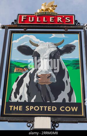 England, Sussex, West Sussex, Chichester, Huntston, The Spotted Cow Pub ...