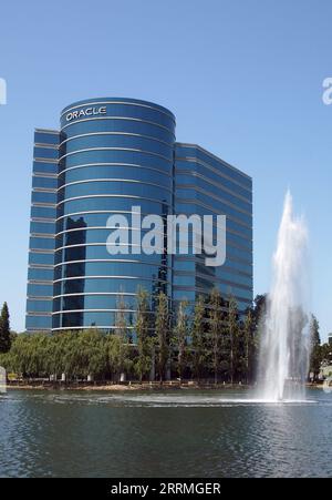 Redwood Shores, California--- Oracle a software for information ...