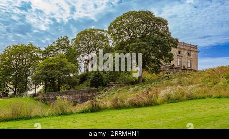 Stone Walls and Grounds at Nottingham Castle, UK Stock Photo - Alamy