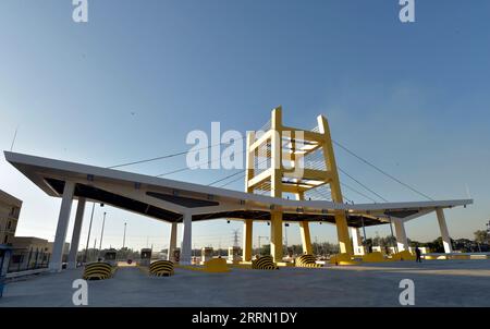 221128 -- CHATTOGRAM, Nov. 28, 2022 -- This photo taken on Nov. 26 ...