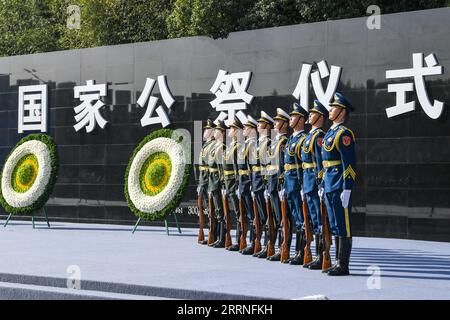 Beijing, China. 13 Dec, 2023. People of Beijng, commute to work on ...