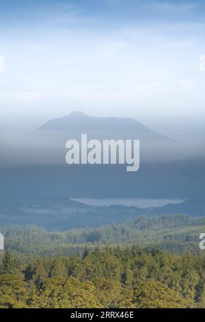 Ben Ledi from the David Stirling Memorial Stock Photo - Alamy
