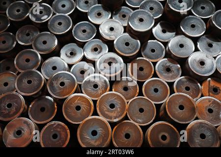 Cross section structure of steel tube Stock Photo - Alamy