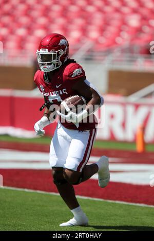 Arkansas running back AJ Green (0) runs for an 8-yard touchdown on a ...