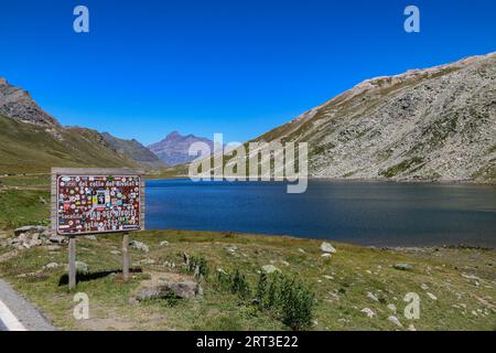 Stunning views of Lago Serru, Gran Paradiso National Park, Ceresole ...