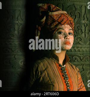 Yakan bride with traditional skin decoration, Basilan, Philippines ...