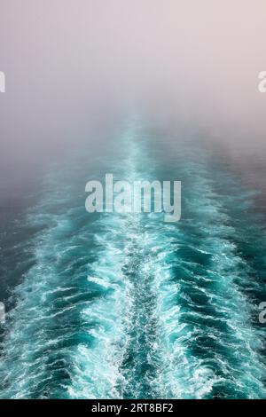 underwater - fog Stock Photo - Alamy
