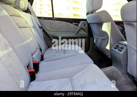 Mercedes-Benz W 210, used car, Mercedes Benz, classic, family ...